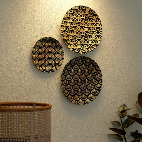 Catchy Gold Art Deco Pattern Ceramic Wall Decorative Plates | Set of 3 ...